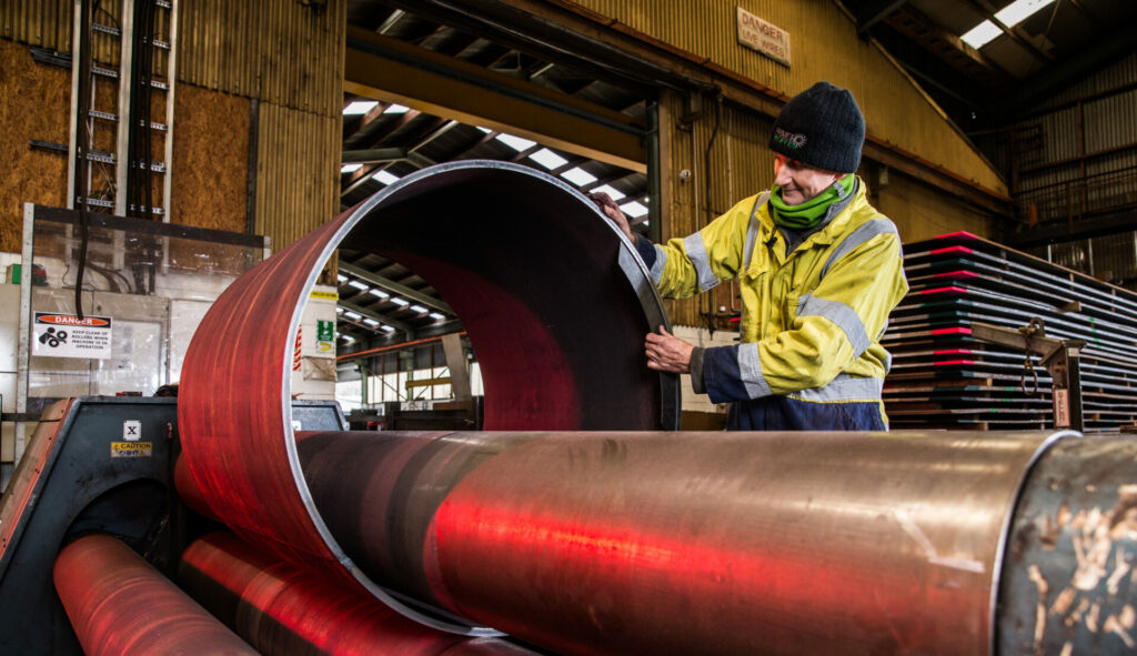 Services | Premier Steel Plate Processing | Primero Profiles